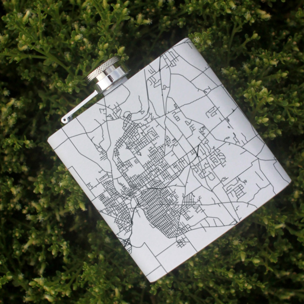 Shenango Valley - Pennsylvania Engraved Map Hip Flask in Matte White ...
